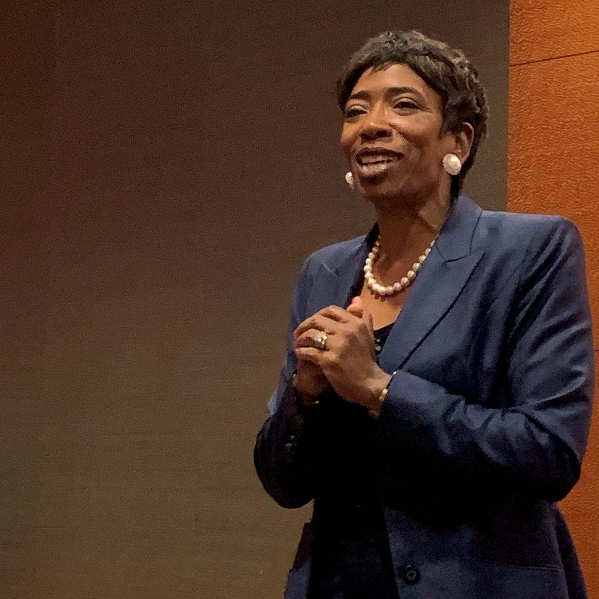 Do you want to lead with intention? Learn 8 tips from the legendary ...