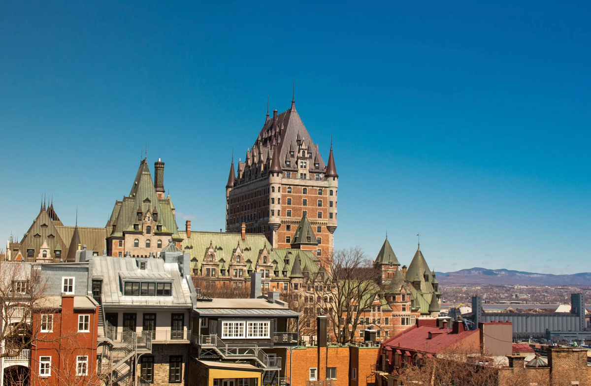 Les 5 meilleures cartes de crédit au Québec | by Maude | Cartes de ...