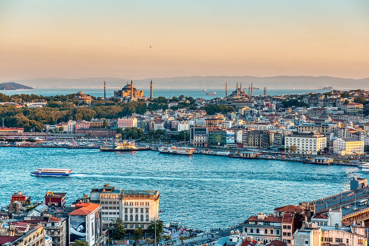On Istanbul’s Vital Waterways, Where Two Continents Meet | Digital ...