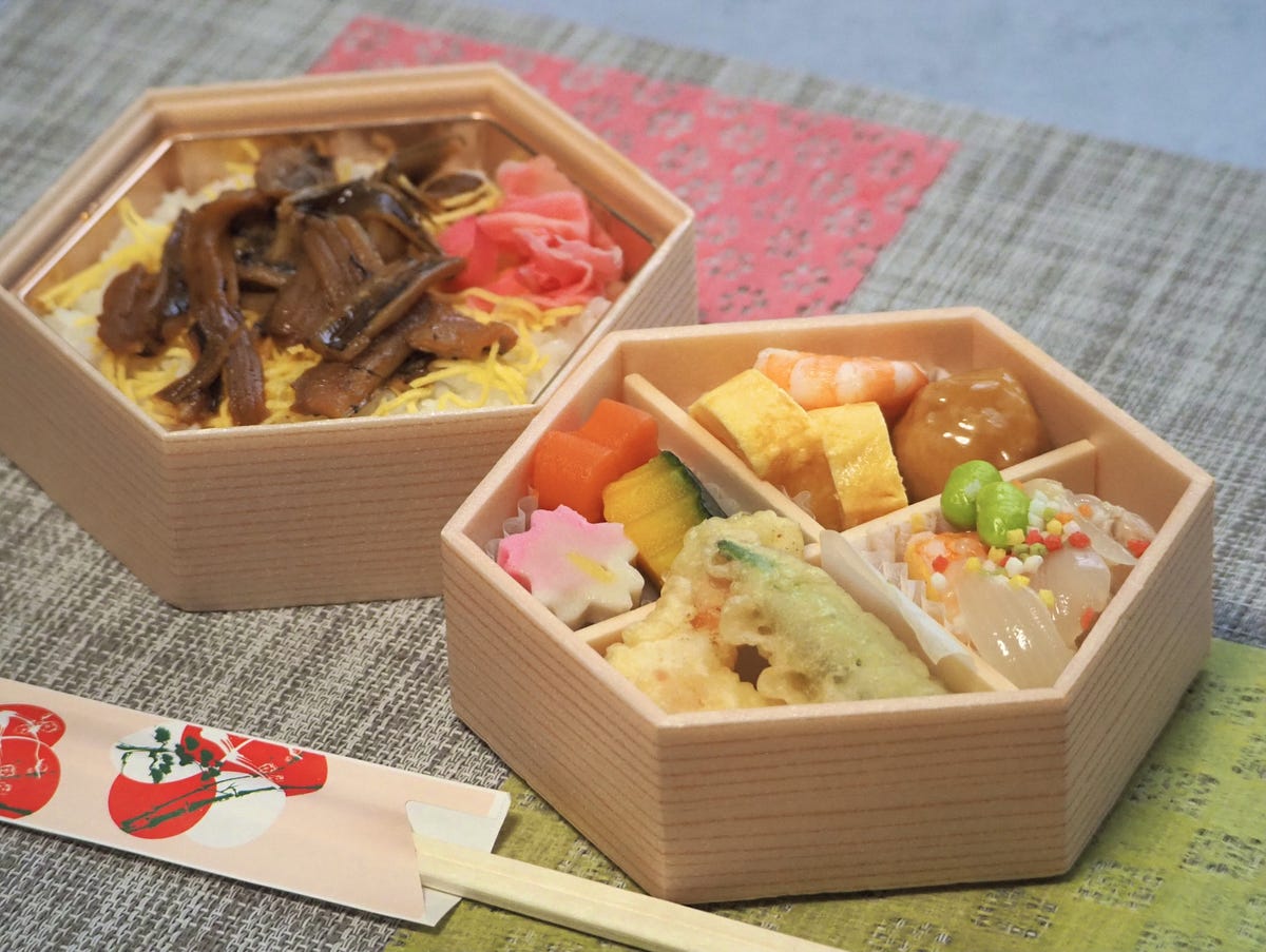 Discover the Magic of Japanese Bento Shops - Prepare for Japan Travel ...