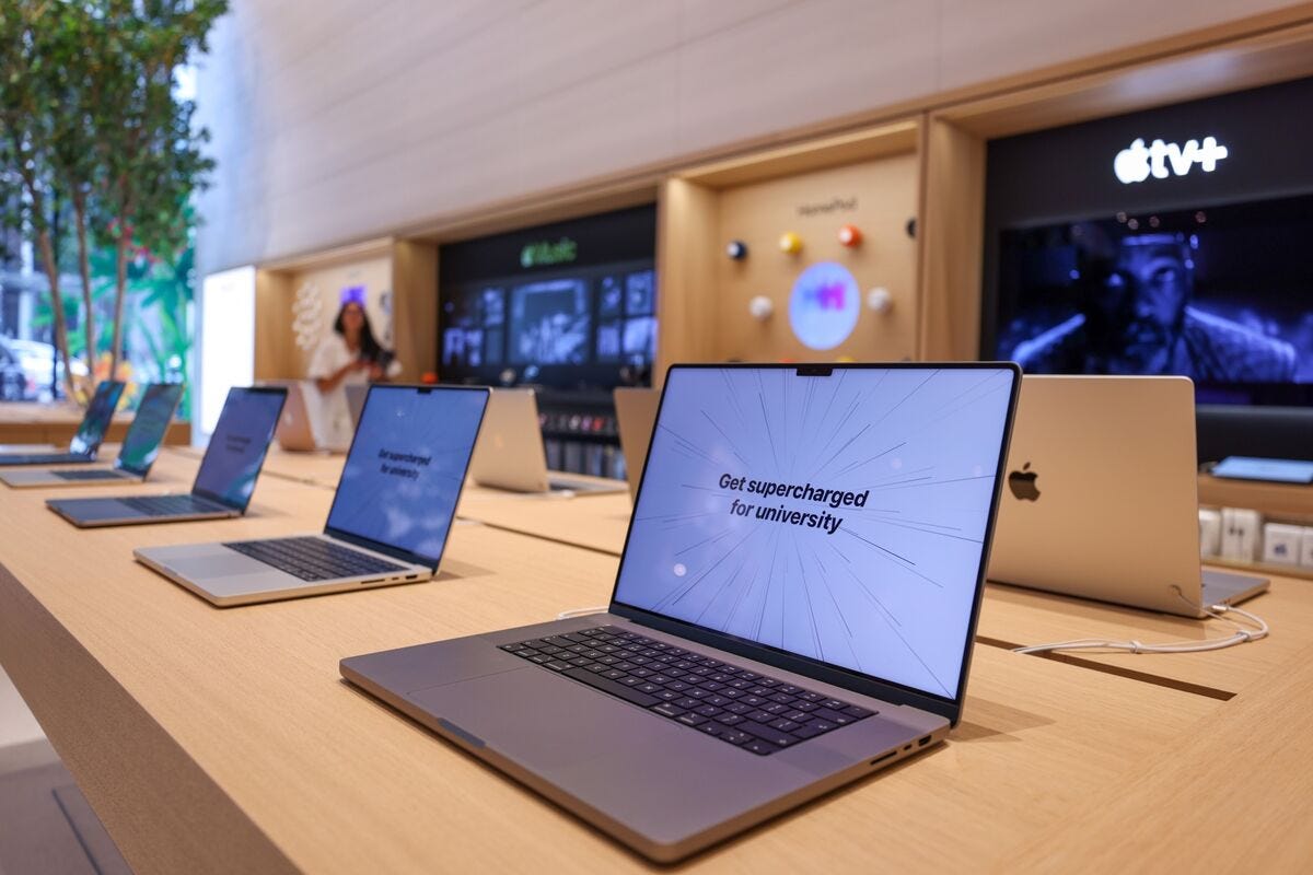 The Best MacBook Retailers in the USA: A Comprehensive Guide | by Emart ...