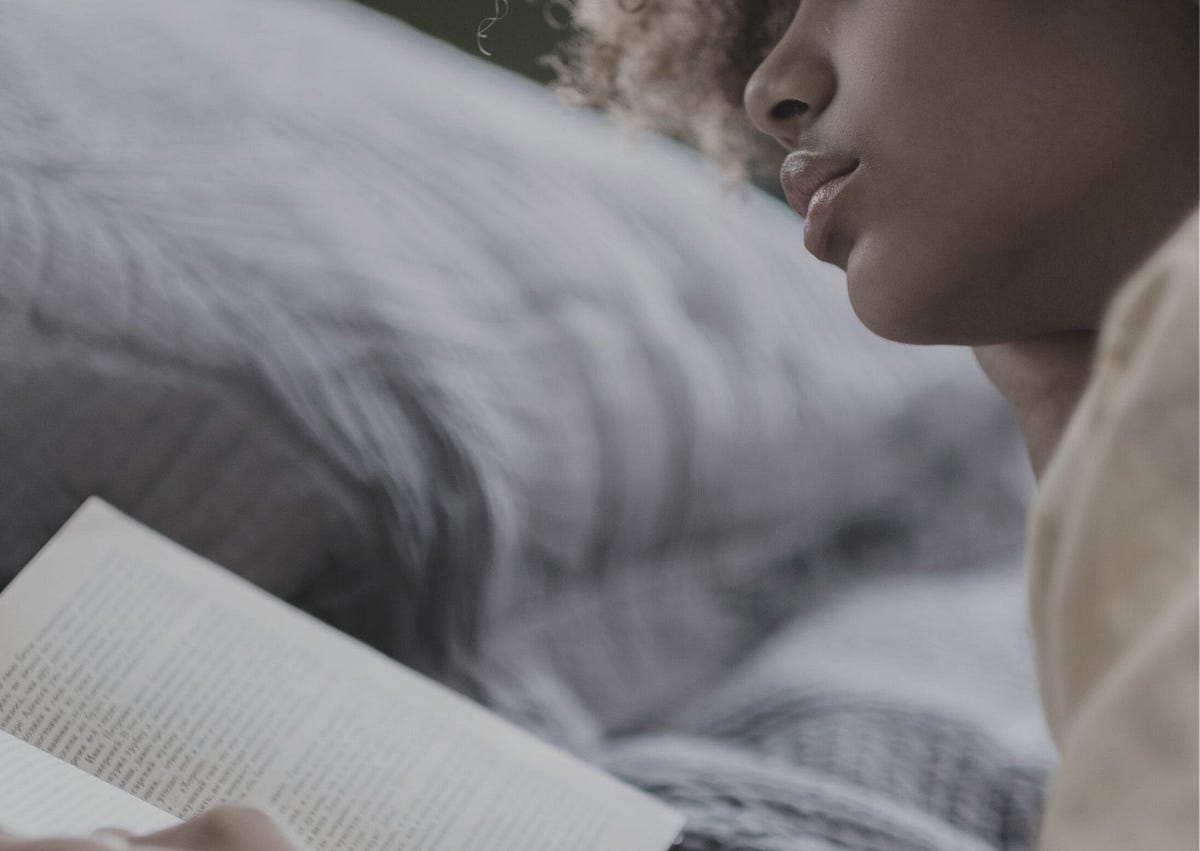 5 Reasons Why You Should Learn How To Read Body Language | by Ana | Medium