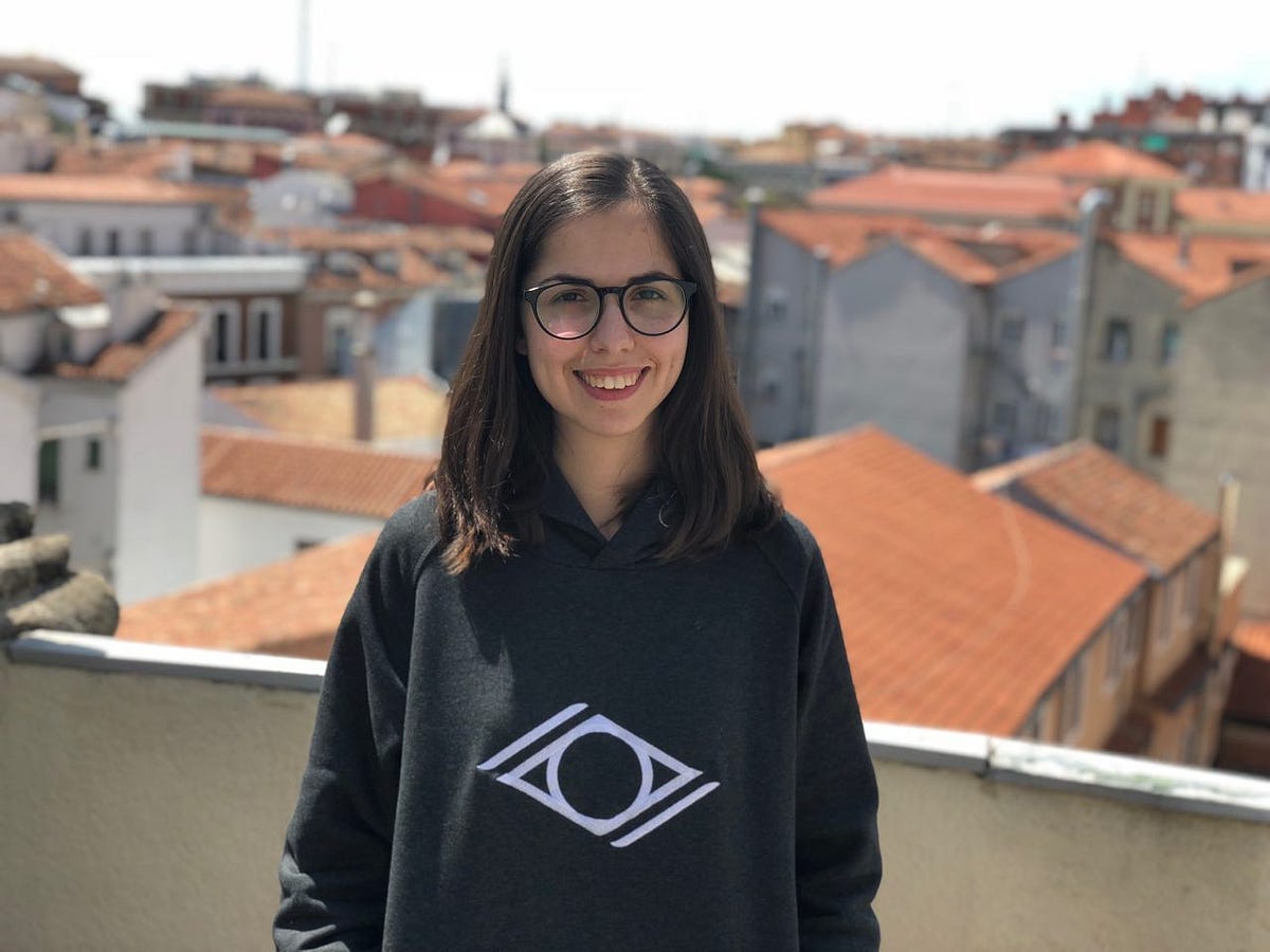 Team Insights: María, Back End Engineer | by Jose Garay | The Witnet ...