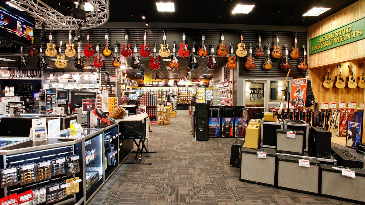 Guitar Center — A Story of Prudent Efficiency | by Richard Wang | Medium