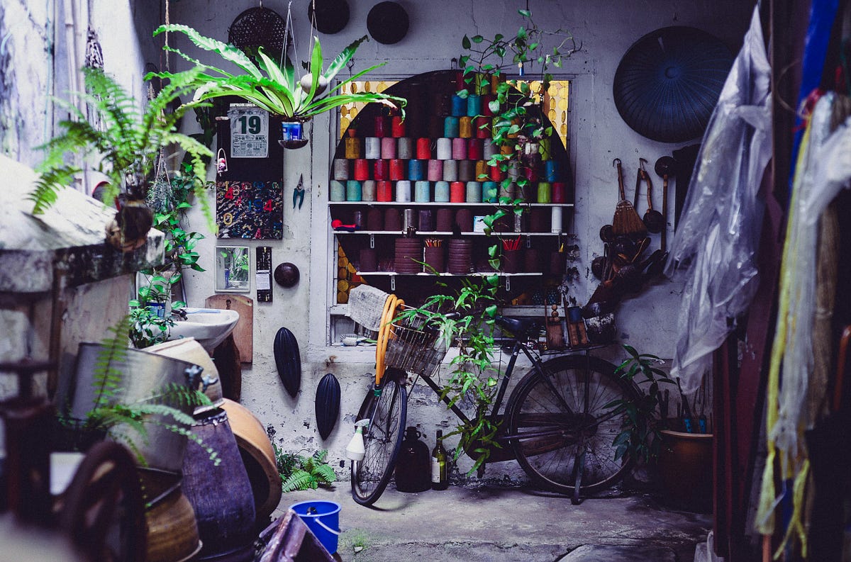 Modern Resource Locking Techniques in Java 21 | by Sharad | Medium