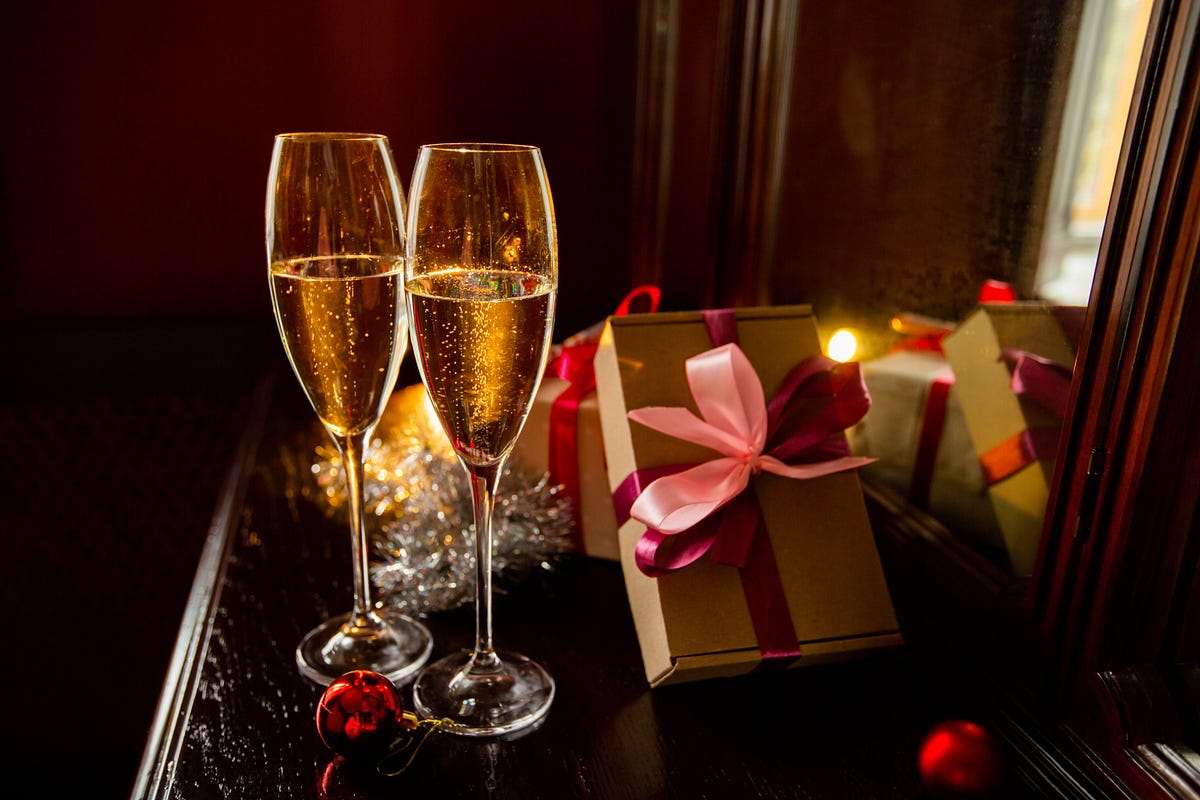 10 Heartwarming Christmas Gift Ideas for a Cozy Holiday Season | by ...