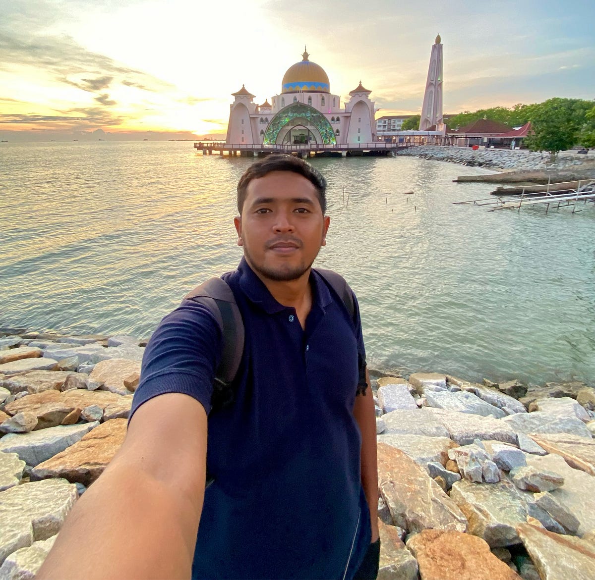 Lost moments. “Kamu tidak akan pernah tahu nilai dari… | by Kamaruddin | Feb, 2025 | Medium