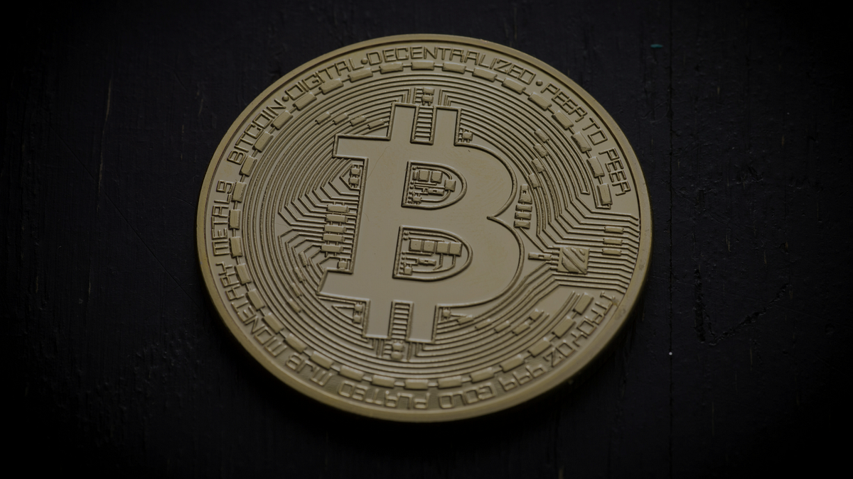 Bitcoin Linear Regression: Correlation Exploration — By Brian McMahon ...