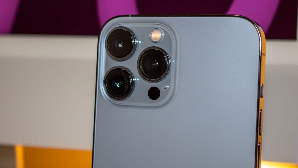 “Capture Life’s Moments in Stunning Detail: Experience the iPhone 13’s ...