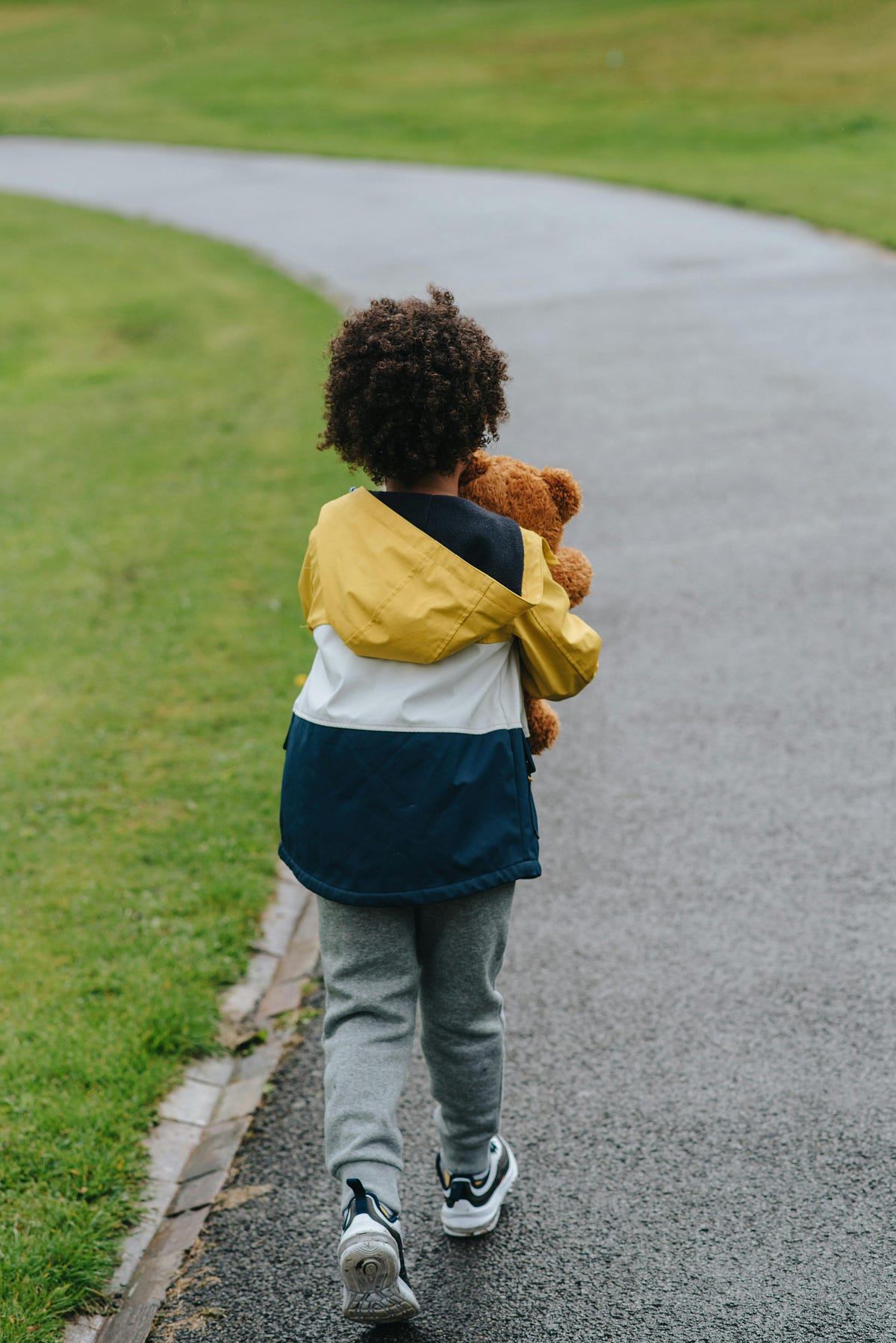 When No One is Clapping - Koinonia - Medium