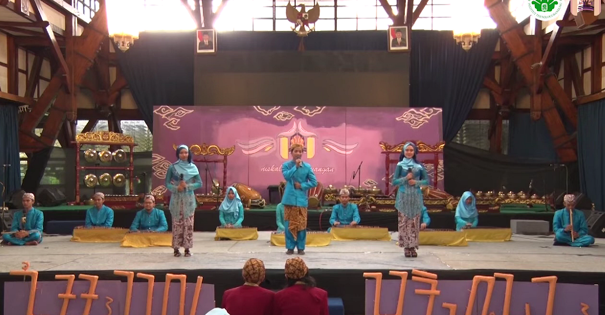 KACAPI SULING. Kacapi suling nyaeta kasenian nu asalna… | by aboutD ...