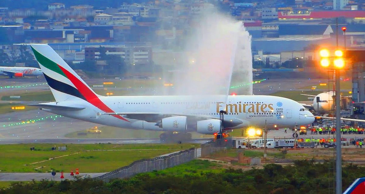 Why Do Airports Spray Water on Planes? The Meaning Behind Aviation's ...