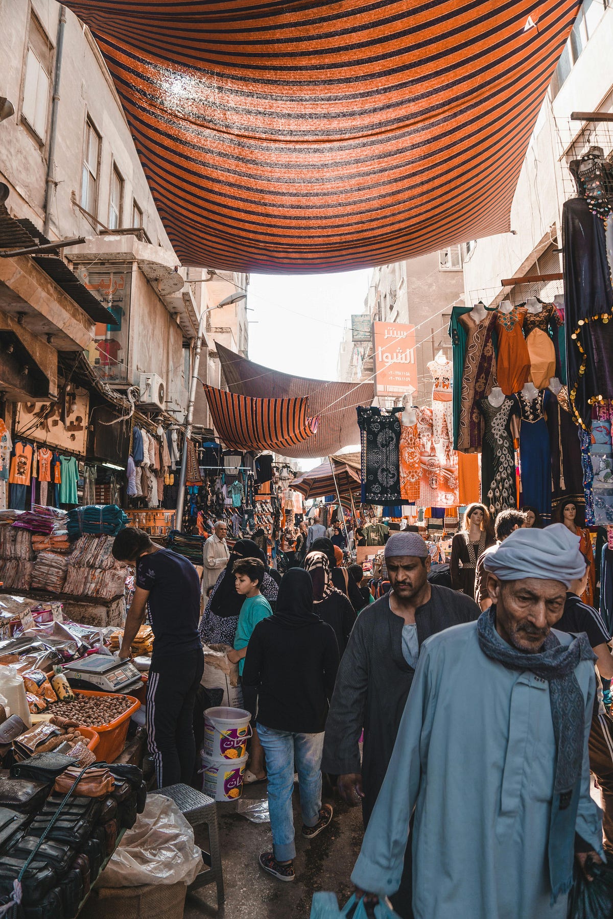 The Bizarre World of Bazaars A Close-Up | by Haris Ijaz | Medium