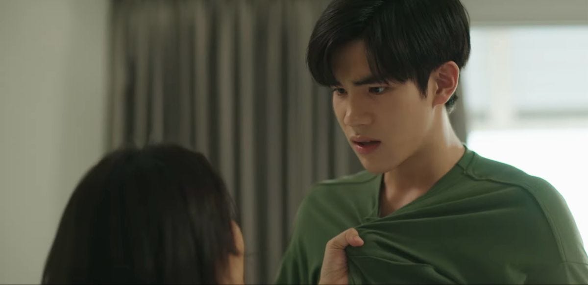 Dia matahari, yang selalu ditutupi bulan saat gerhana datang. | by ian. | Medium