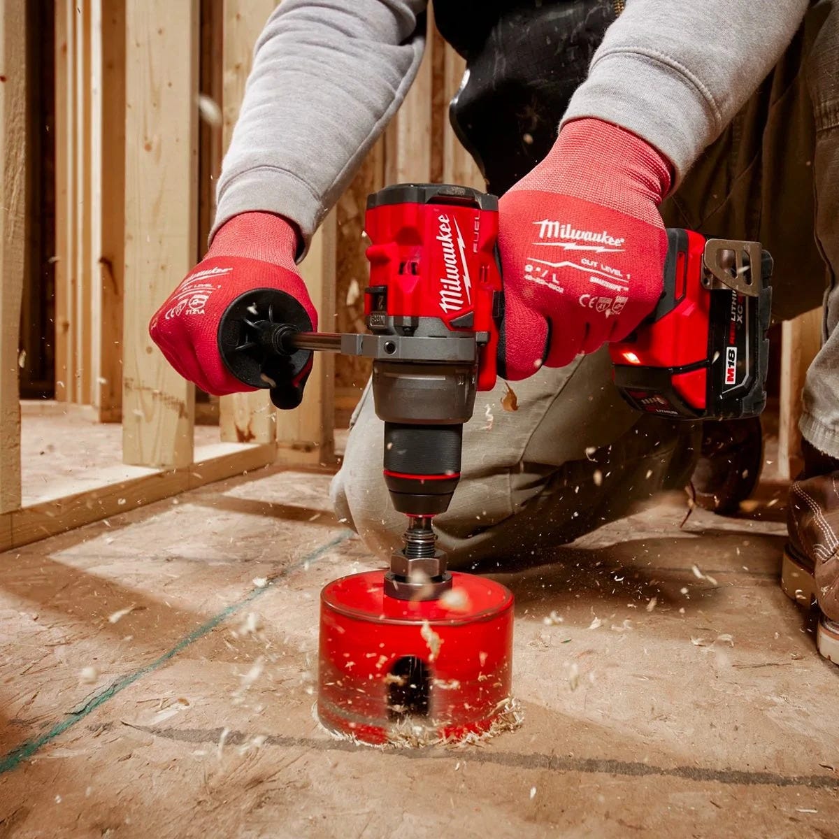 What are Some Essential MKE (Milwaukee) Tools for DIY Projects? [2024 ...