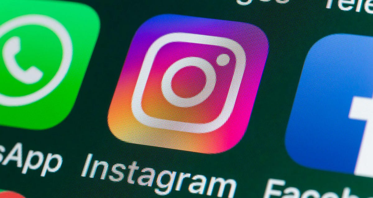 How to add spaces on your Instagram post | by PARAS MEDIA | Medium