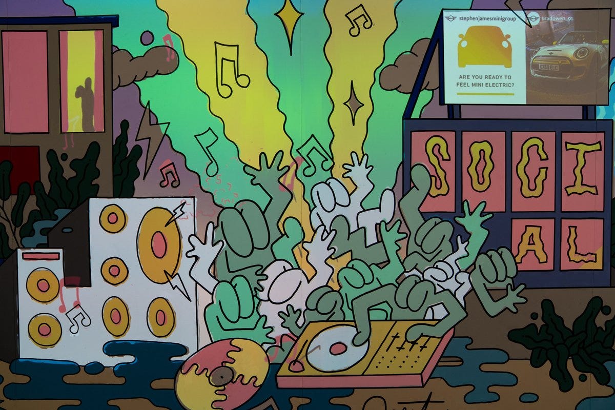 Mini Electric: An epic electric mural in Rotterdam for MiniElectric ...