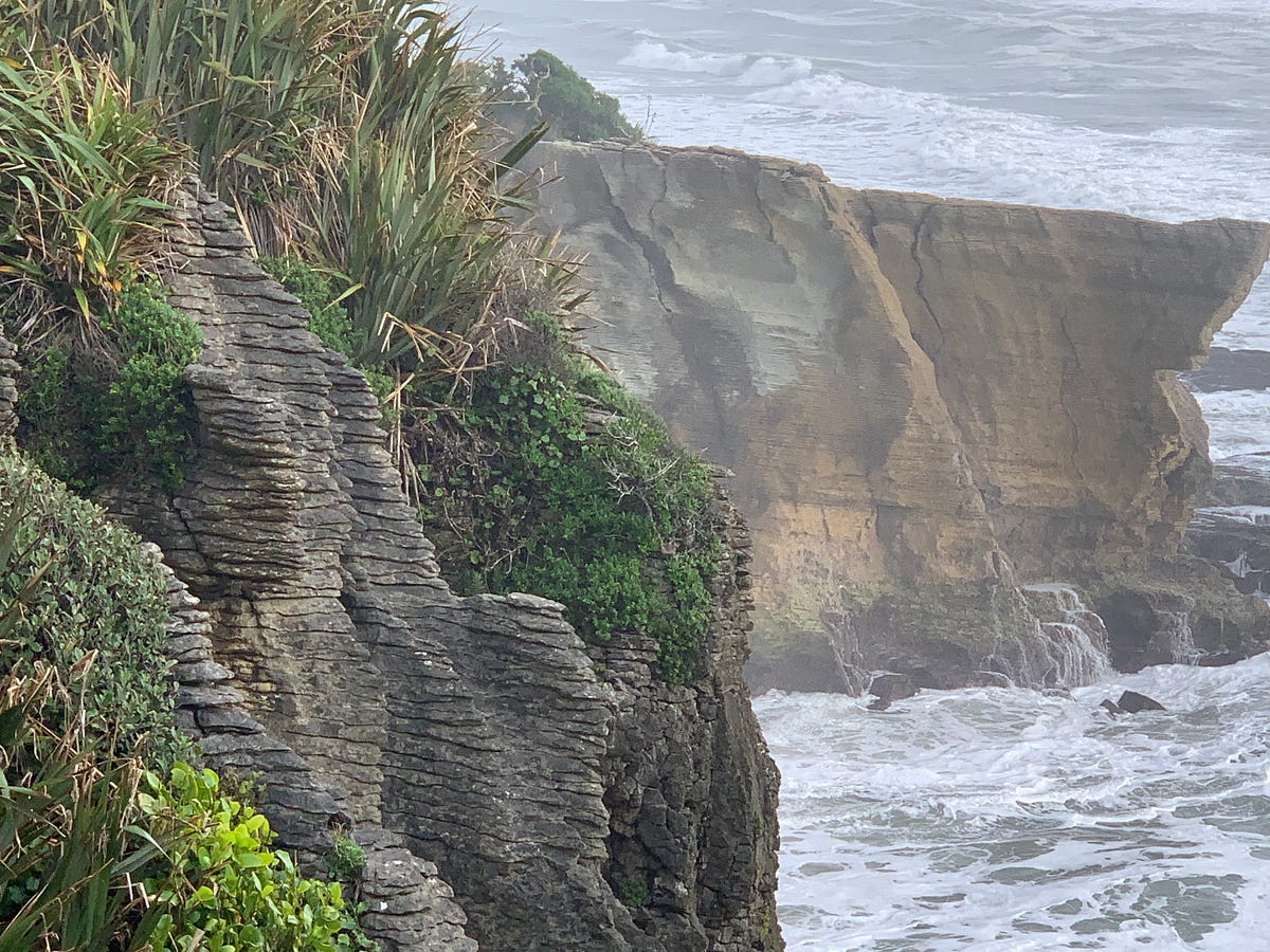 Pancake Rocks: the Stacks that Stump the Scientists | by Tim Ward ...