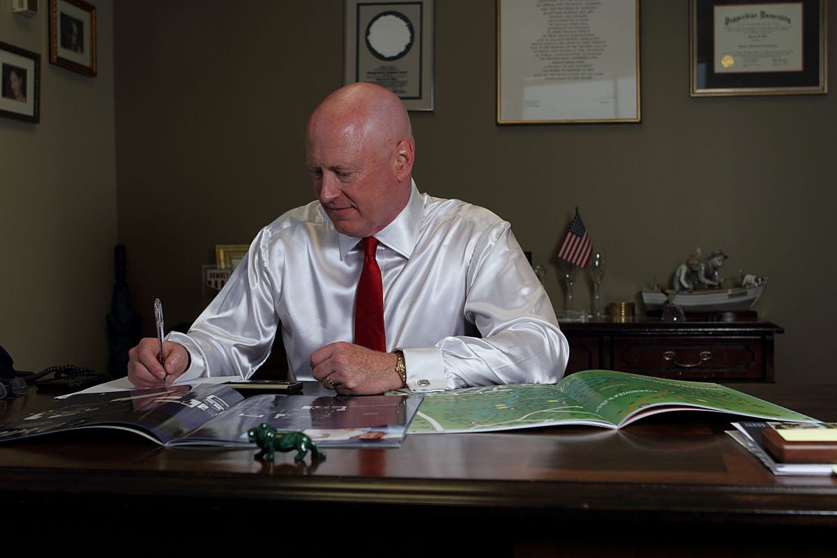 Marcus Hiles — Business Plans with Vision | by Marcus Hiles | Medium