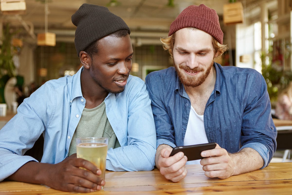 Europeans Get Exclusive iPhone Features Thanks to New EU Law | Apple ...
