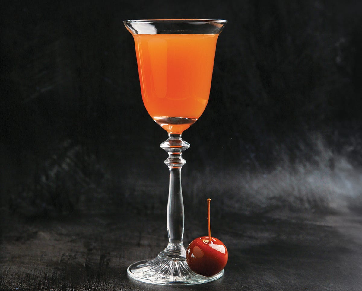 Sustainability in a Glass: The Rise of Reusable Mixology Options | by ...