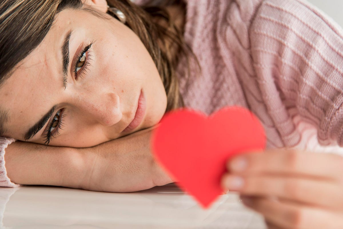 5 Emotional Red Flags You Shouldn’t Ignore In a Relationship | by ...