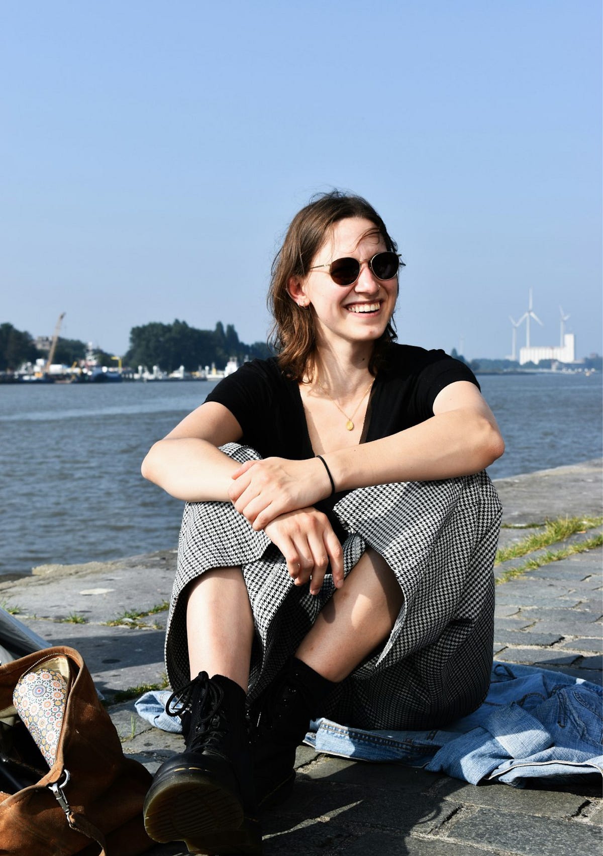 Balancing Act: How Professionals Can Enjoy Their Weekends Despite Heavy ...