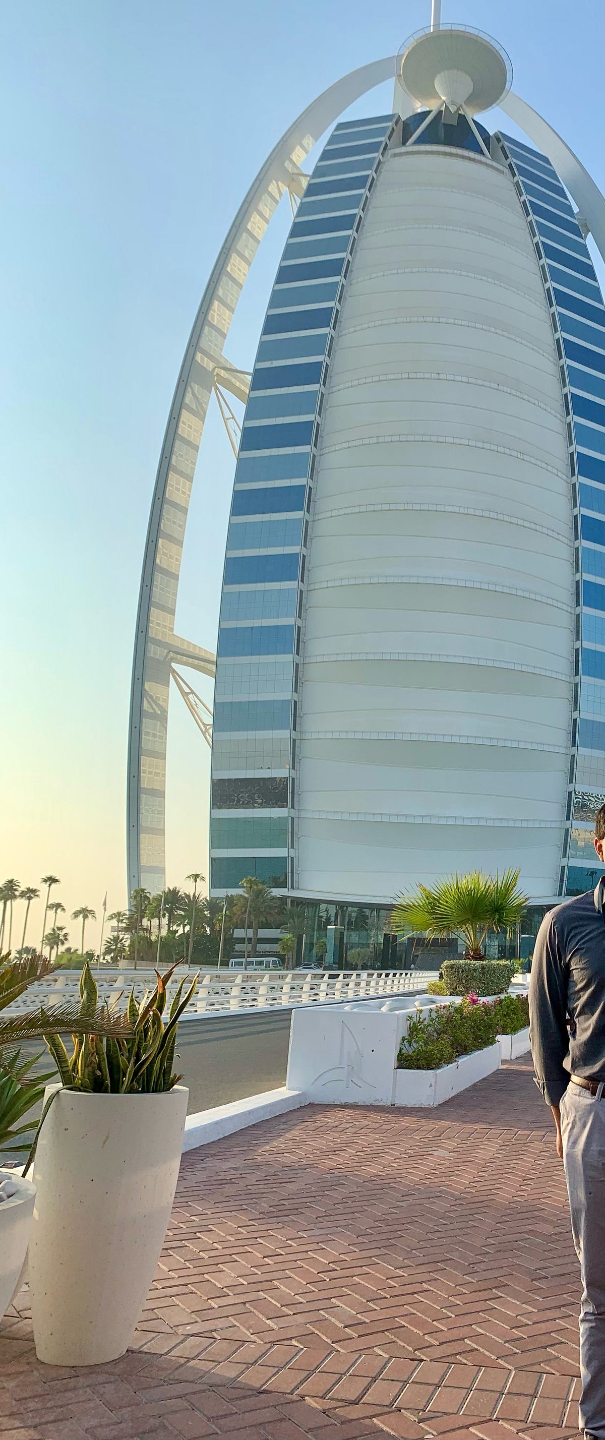An Inside Look at The World’s Only 7 Star Hotel in Dubai, U.A.E. | by B ...