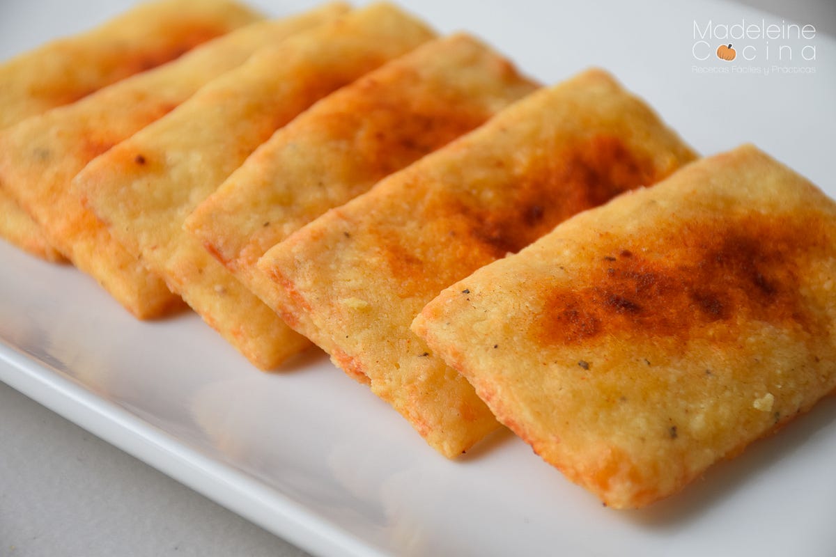 Galletas saladas caseras: Con queso, ¡irresistibles! | by Madeleine ...