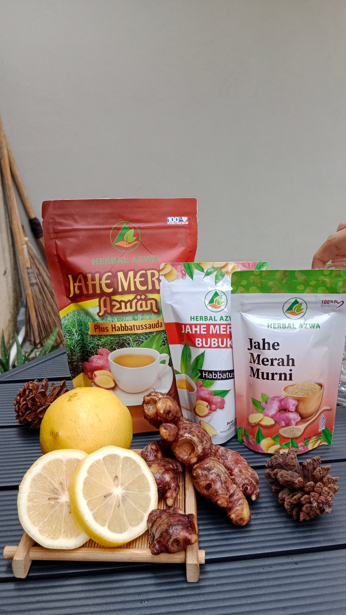Jenis Jahe Produk Minuman Kesehatan Jahe Merah Herbal Azwa adalah Jahe ...