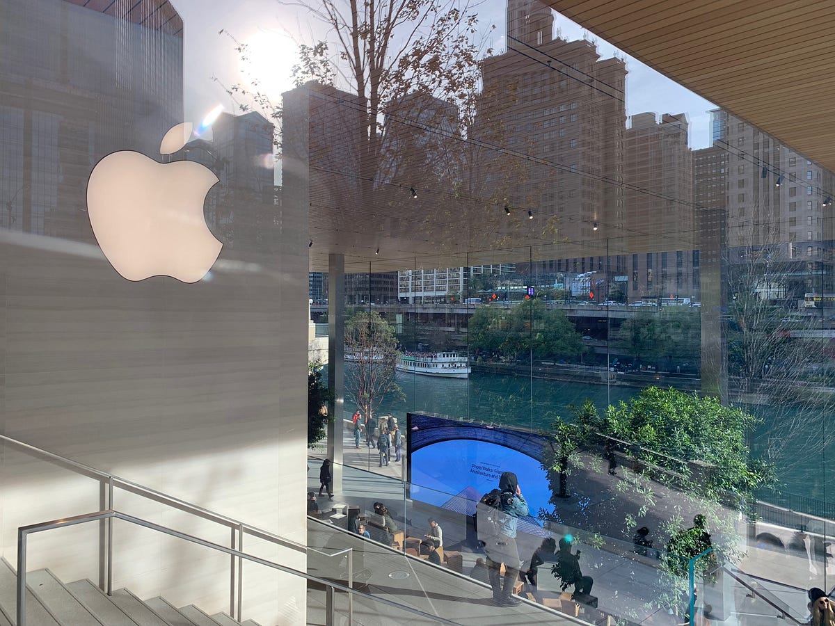 Segura is presenting at the Apple Store on Michigan Avenue for a “Today ...