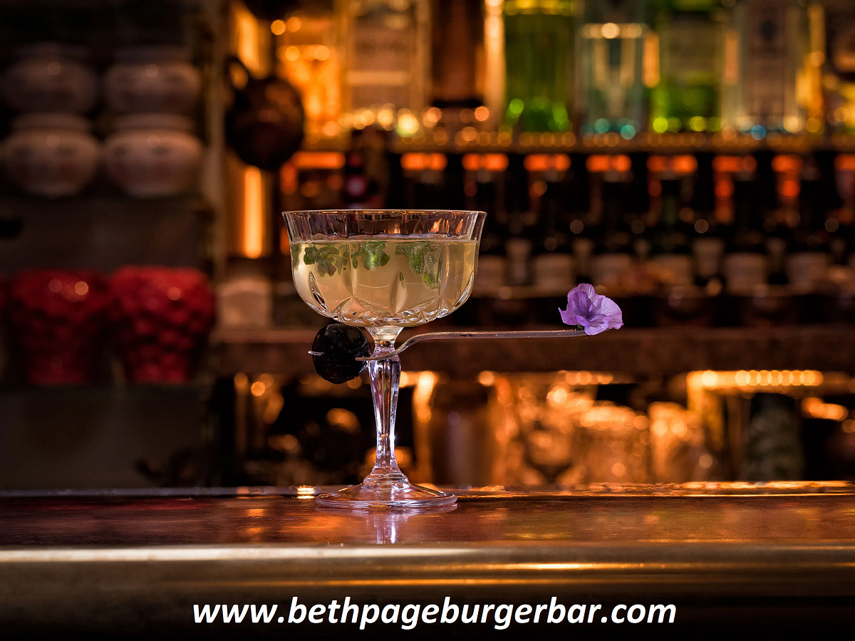 Cocktail Bar in Hempstead Turnpike, Bethpage, NY - Bethpageburgerbar ...