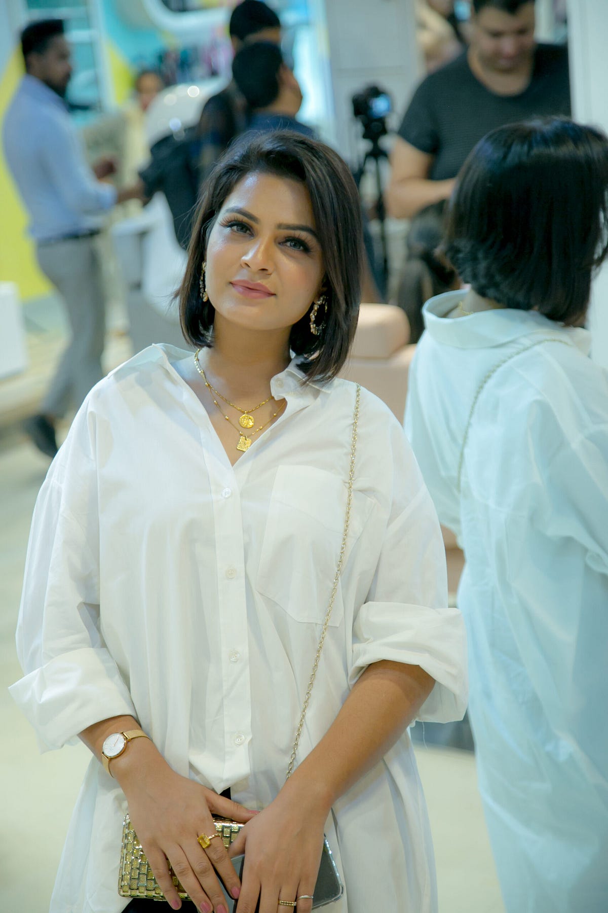 “From Center Stage to Stardom: A Closer Look at the Phenomenal Journey of Zoafshen Qureshi” | by ...