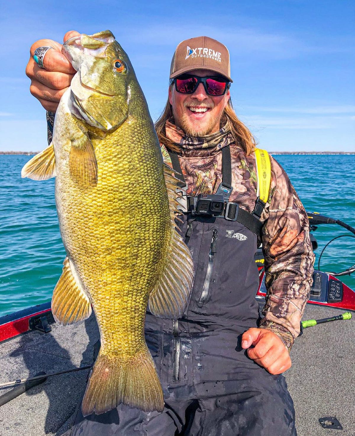 Spring Lake St Clair Smallmouth Bass Fishing-How to catch Smallmouth ...