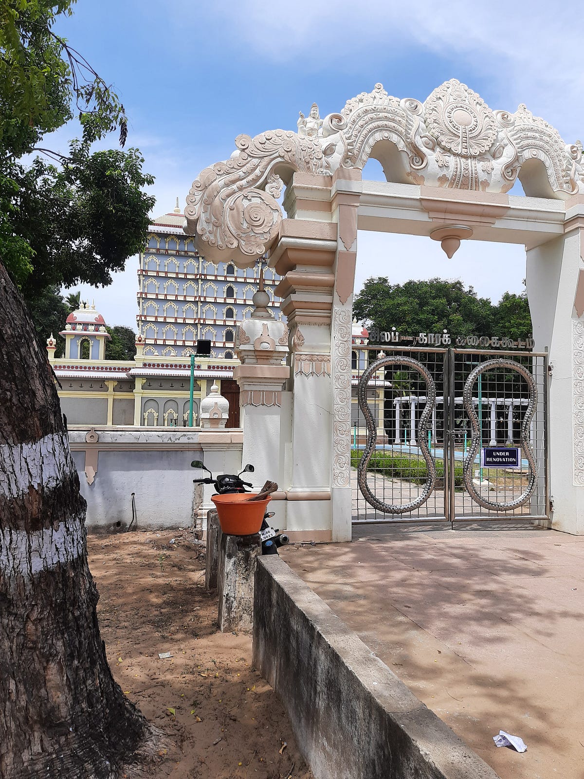 Poompuhar, at the confluence of Cauvery | Medium
