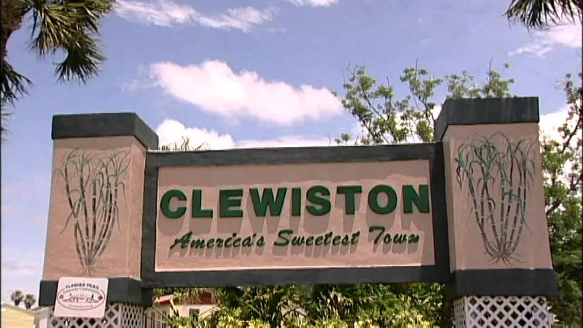 Welcome To Sinking Sunshine. In 1977 my father and pregnant mother ...