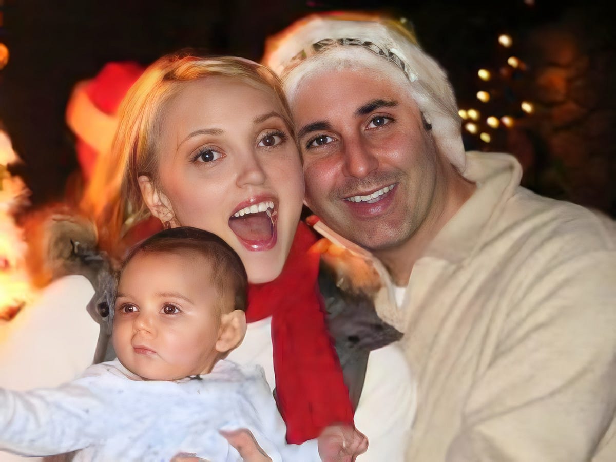 The Tragic Story of Rhonda Casto: “He Is Either Going to Give Me a Ring ...