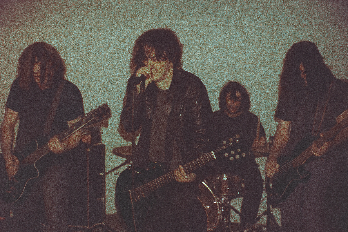 Starting a Band: 7 Beginner Tips to Look Professional, Book Gigs, and ...