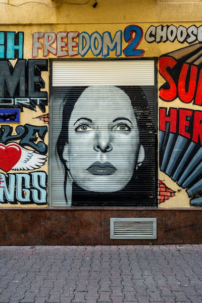 If You’ve Never Heard Of Marina Abramovic Before Now, You Have No Idea ...
