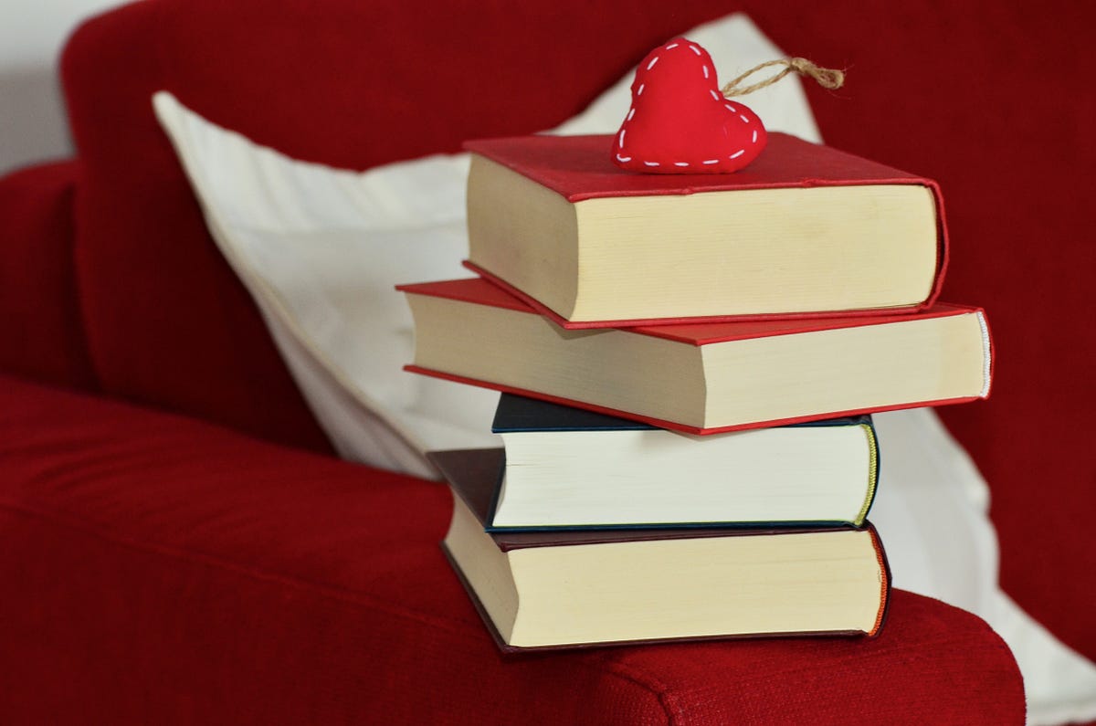 How To Give the Best Book Gifts. Giving books as gifts can be a great ...