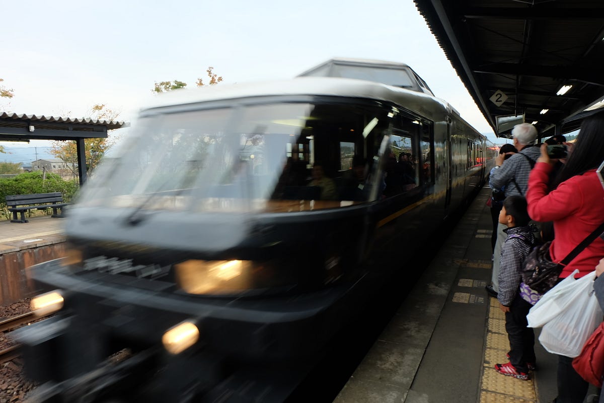 เหม่อศรีรีวิว Aso boy! เพราะรถไฟน่ารัก เราเลยรักรถไฟ | by MhersriGirl ...