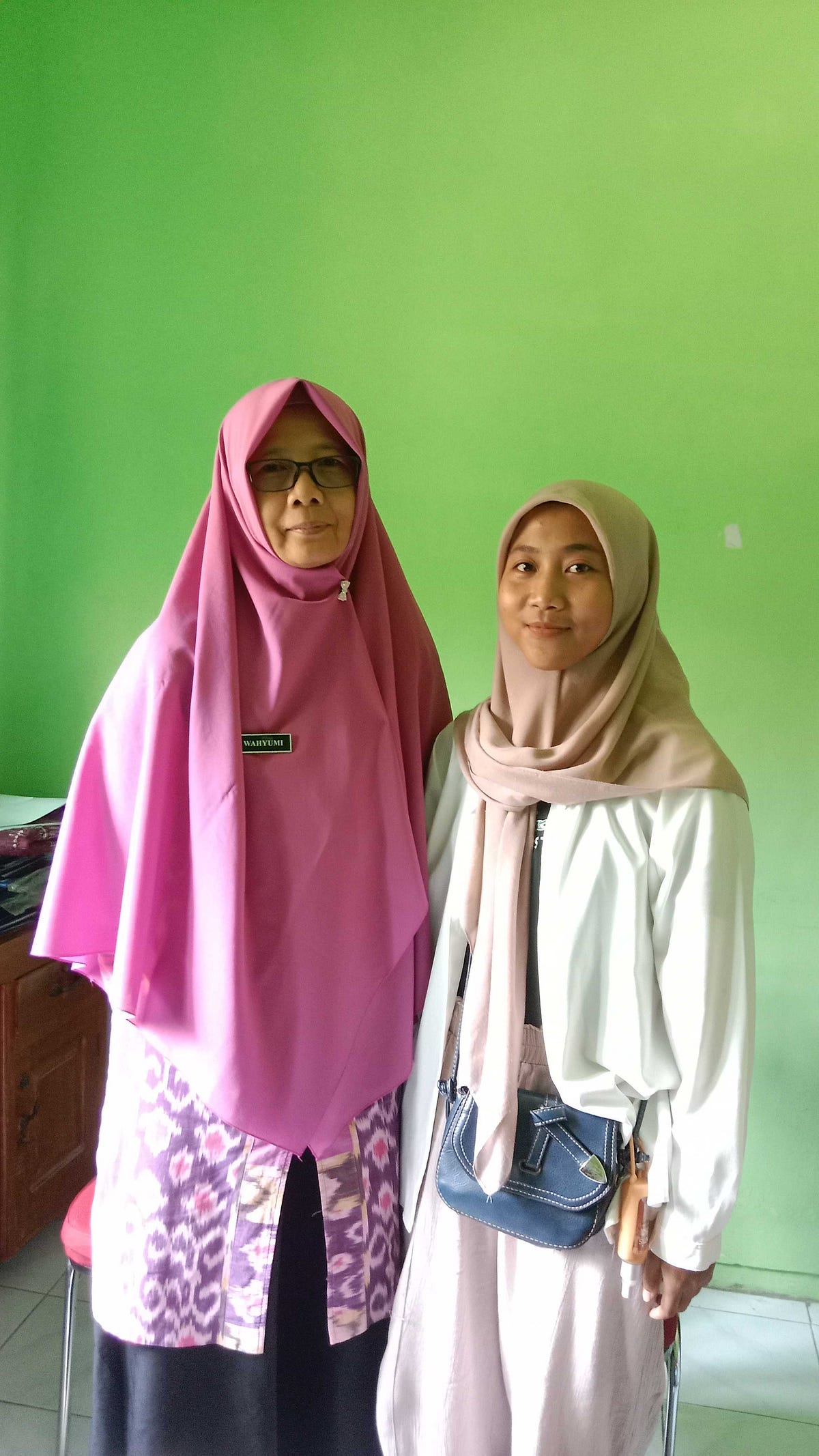 Pendidikan merupakan suatu topik yang sering kita bahas dengan teman ...