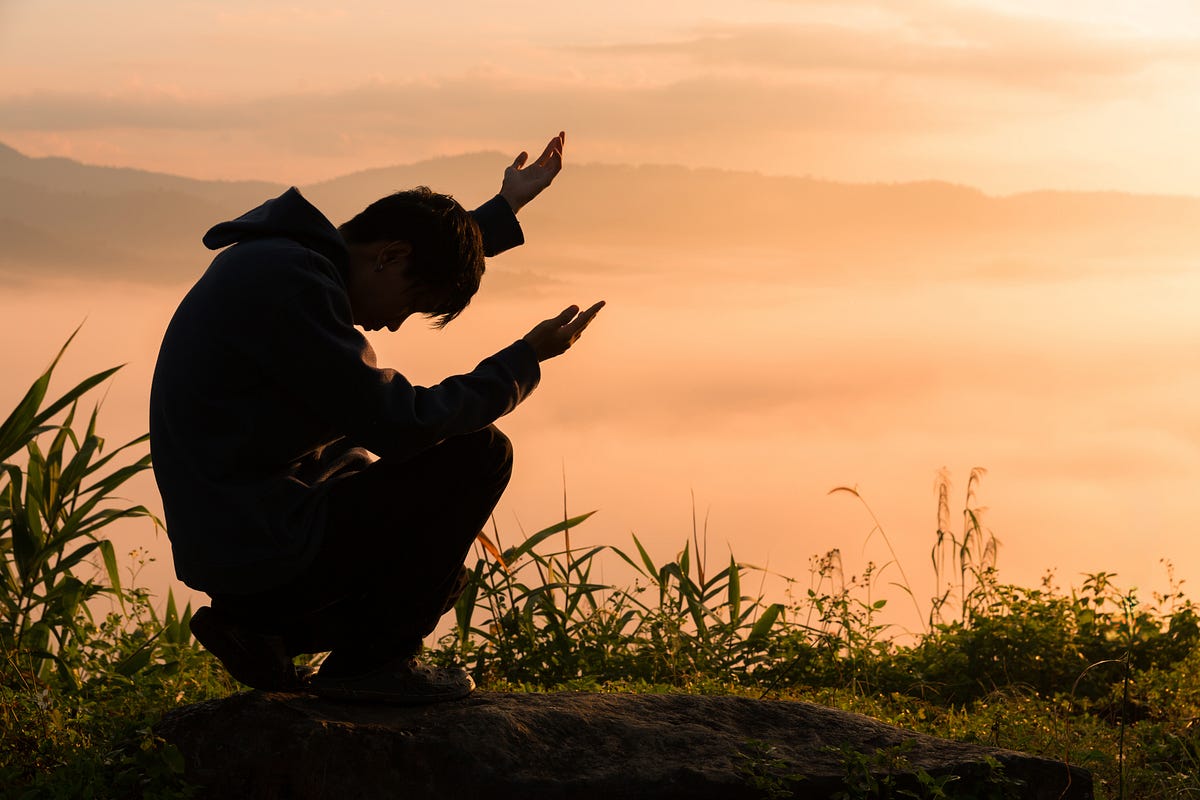 The Sacred Pause: How Silence Transforms Our Connection with God | by ...