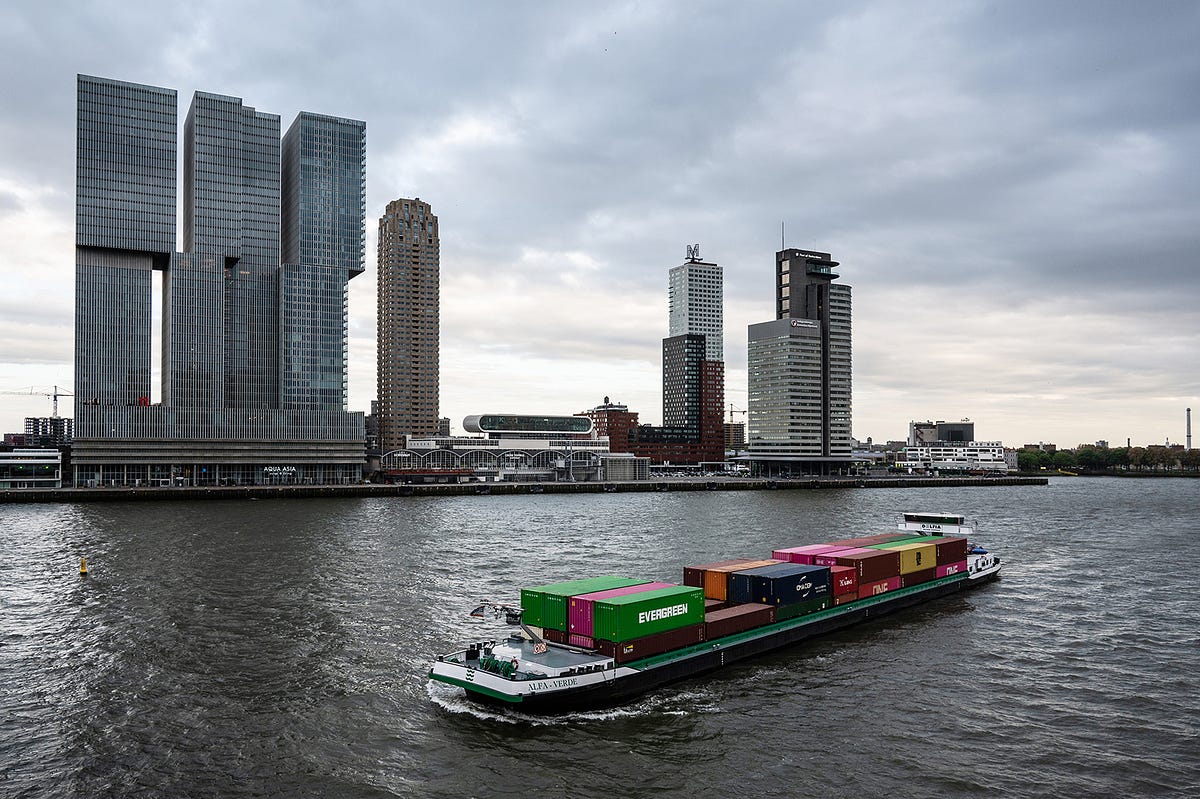 Rotterdam: The Smartest Port in the World | by Tzu Chi Culture ...