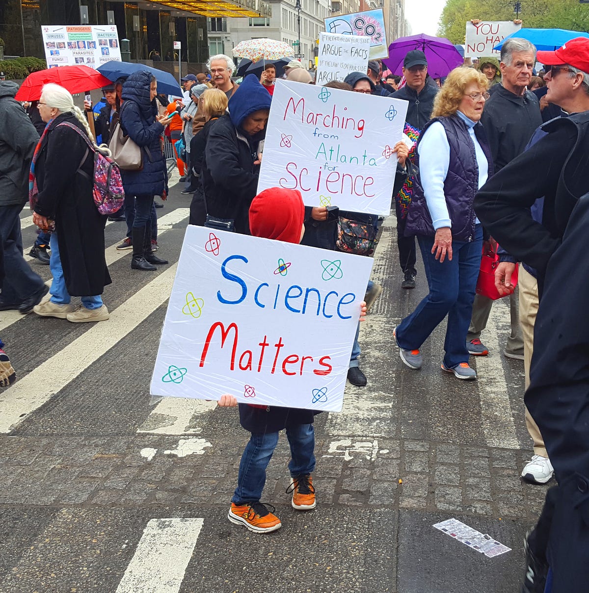 March for Science NYC Attracts Thousands | by Truman Stephens | Medium