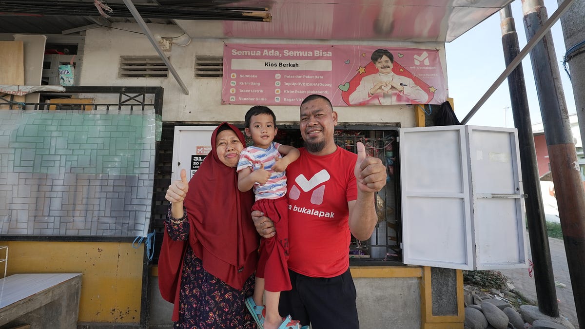 Paving the Way for a Brighter Future with Bukalapak’s ESG Programs | by ...