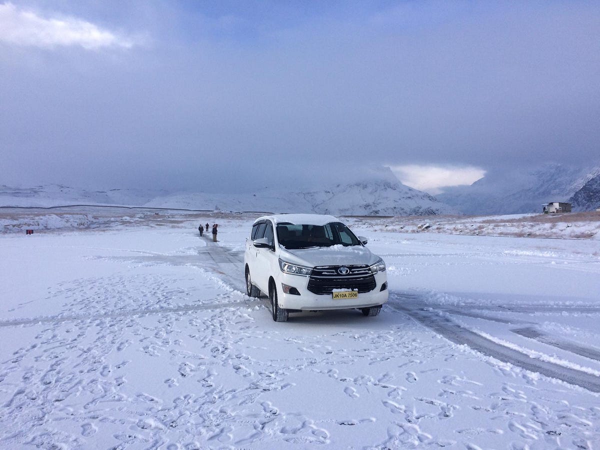 Best Cab service in Srinagar for Tourists | by Srinagar Cab Service ...