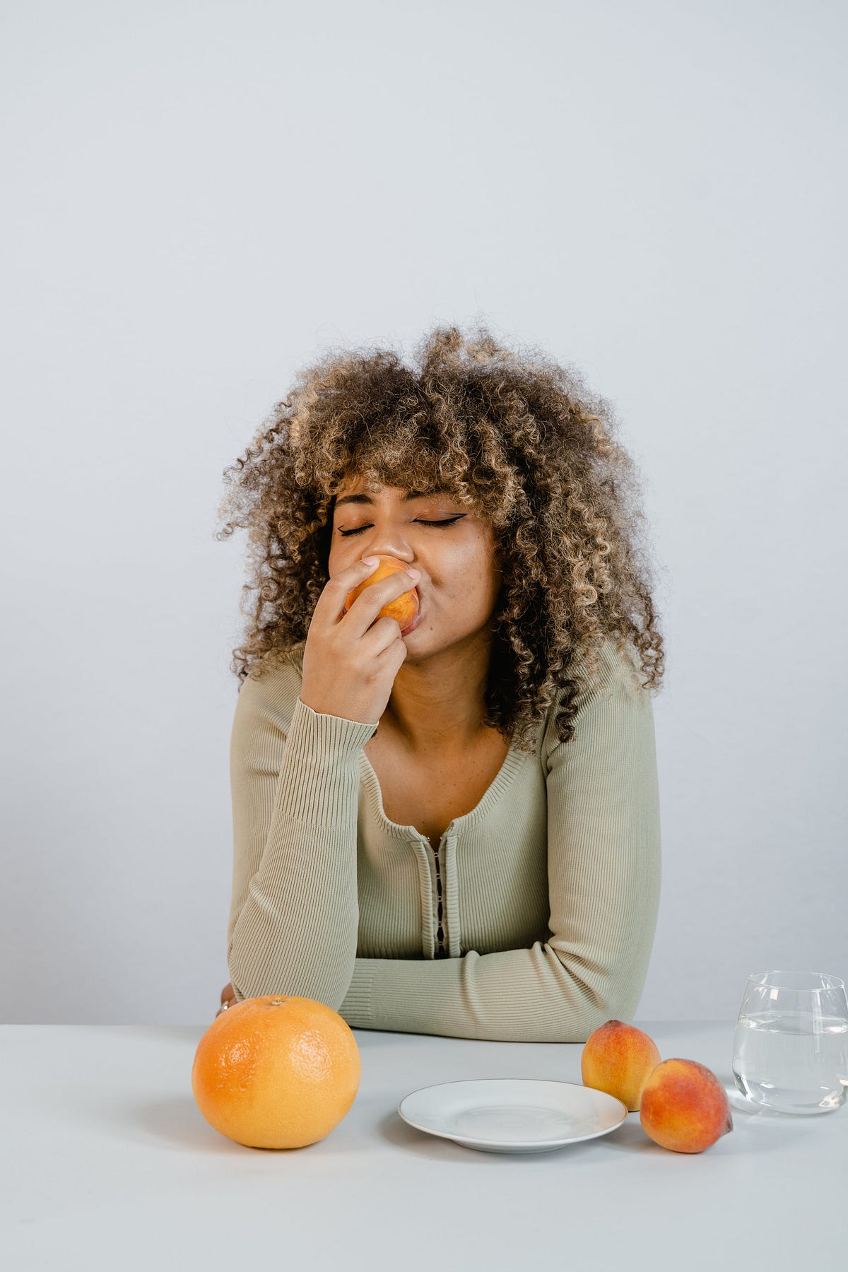 6 dietary habits to improve your mood. Based on Science | by 5 Minutes ...