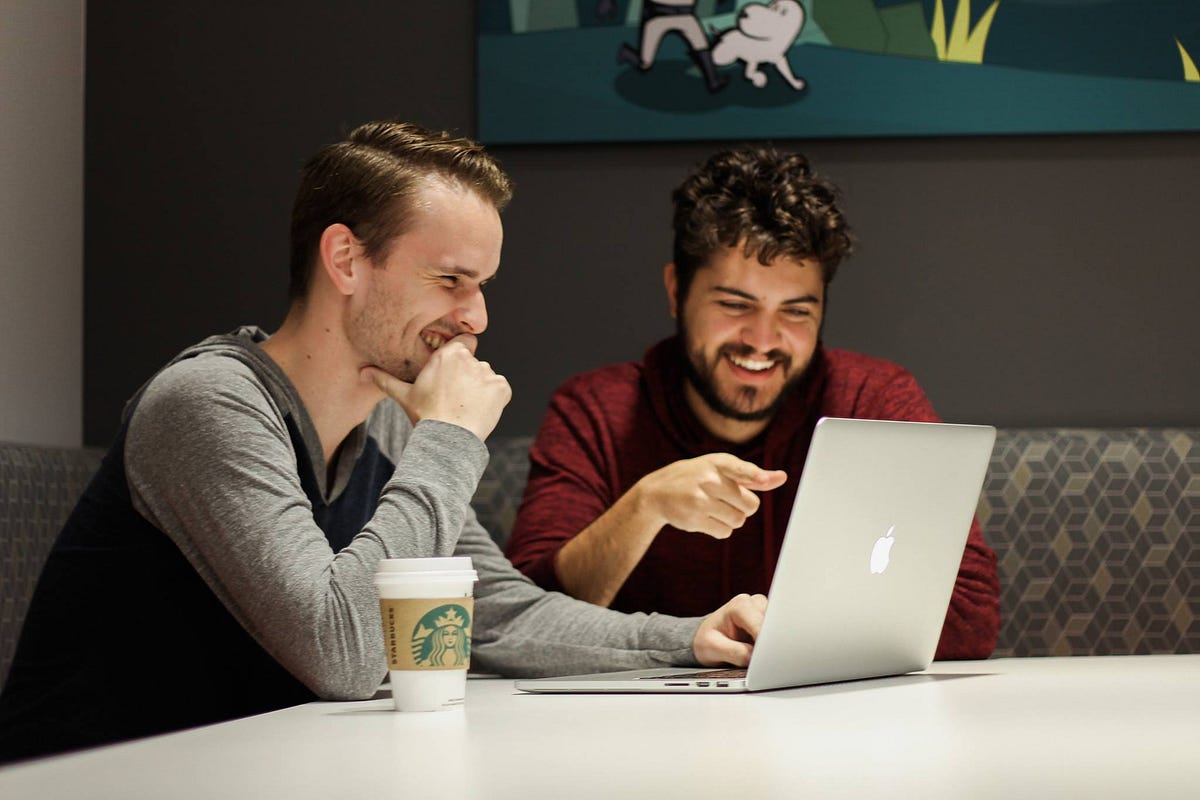 Hiring someone who doesn't know how to code | by Zeno Rocha | Medium