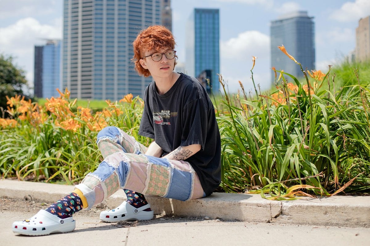 Cavetown Merch - Cavetown Merch - Medium